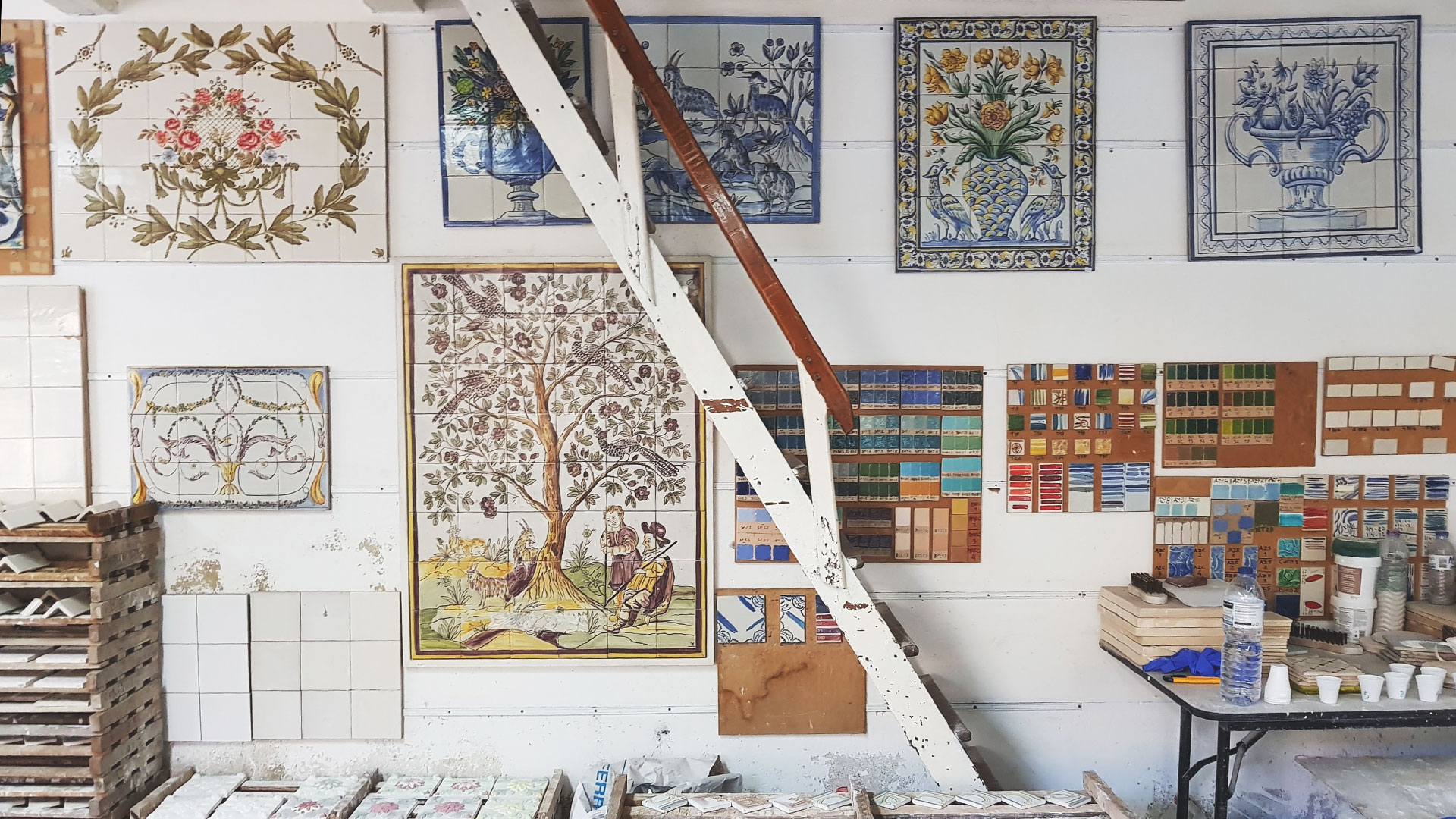 Where to shop for tiles (azulejos) in Portugal - Olá Daniela
