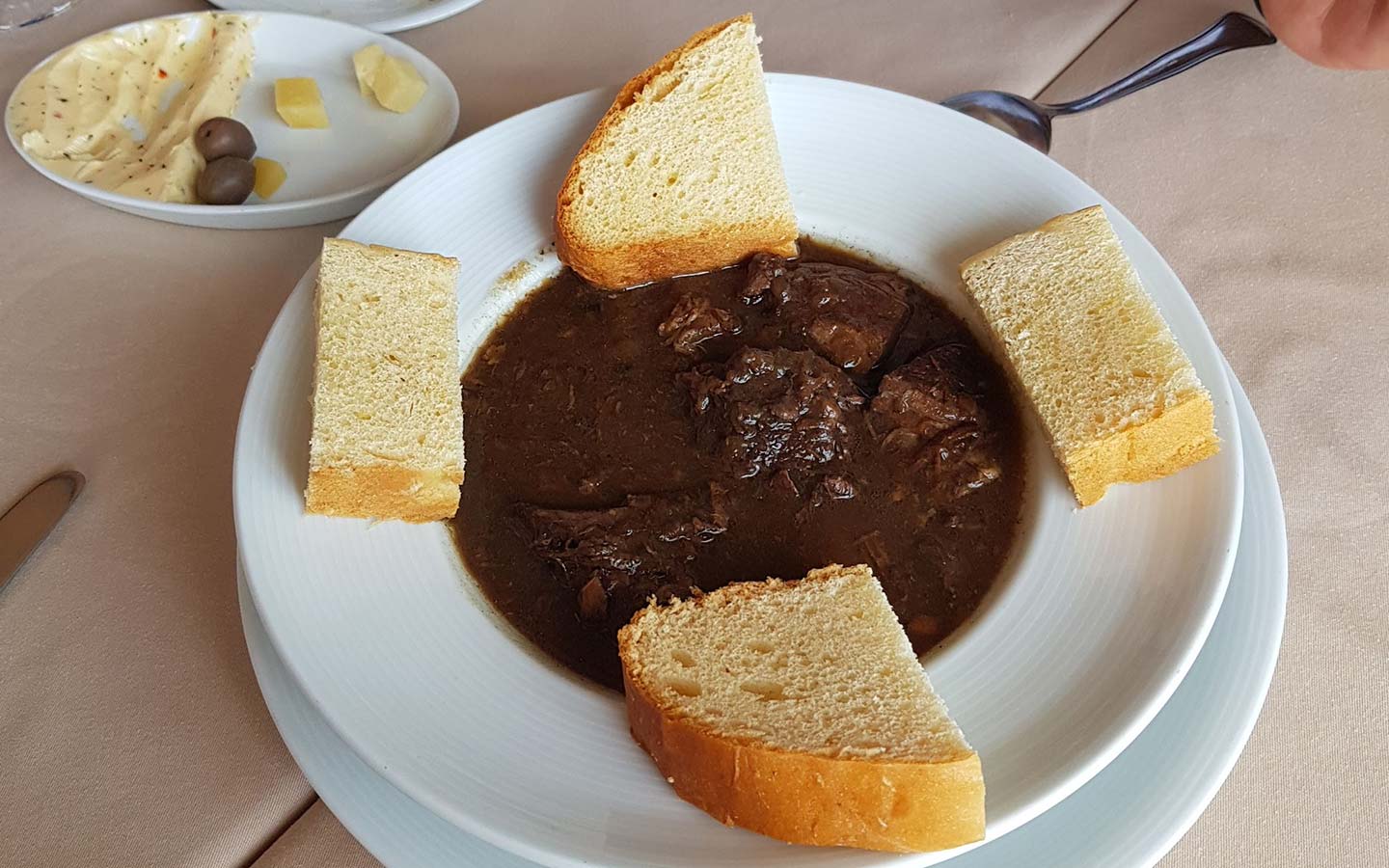 Azores Food Guide – What to eat in the Azores Islands