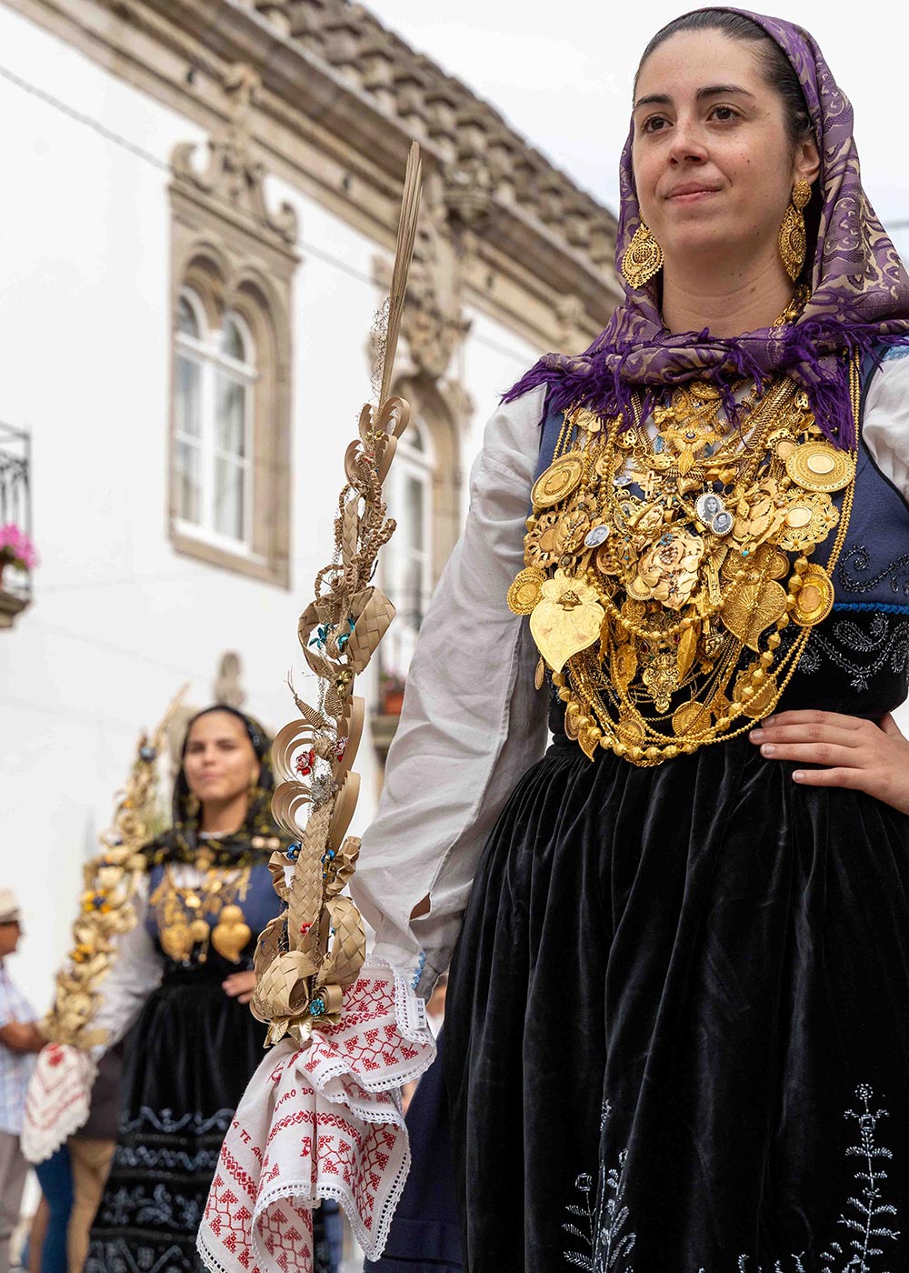 Guide to the Traditional Costumes of Viana do Castelo & Minho