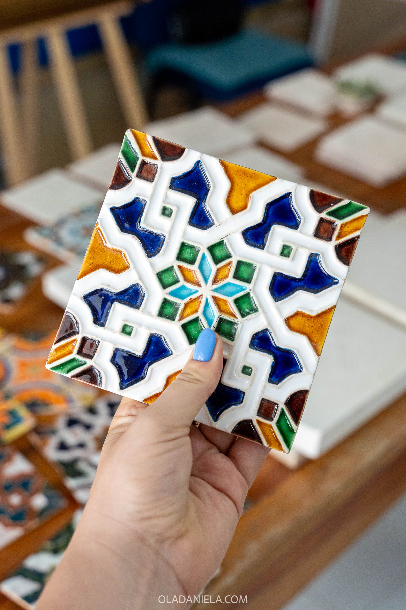 Review: I Did This Moorish-Style Tile-Painting Workshop in Sintra